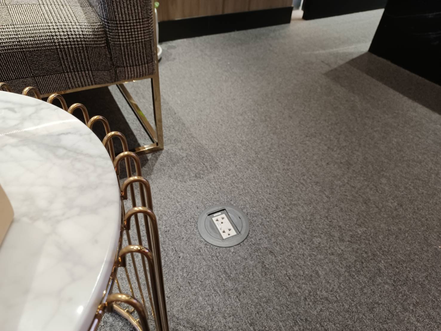 Aeon Lounge at Central World - fitravelife.com