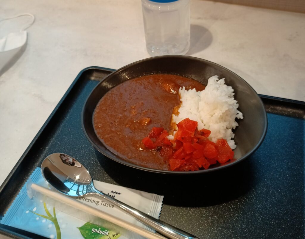 Sakura Lounge review at Bangkok Suvarnabhumi Airport - fitravelife.com